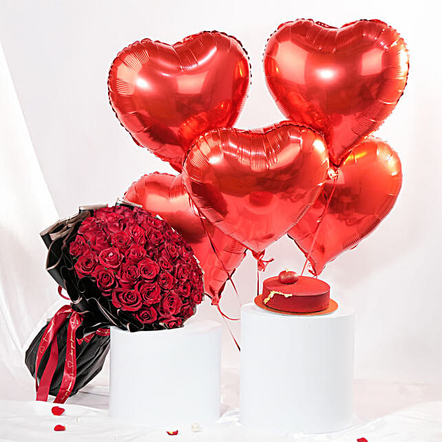 35 Red Roses With Balloon And Cake uae | Gift 35 Red Roses With Balloon ...