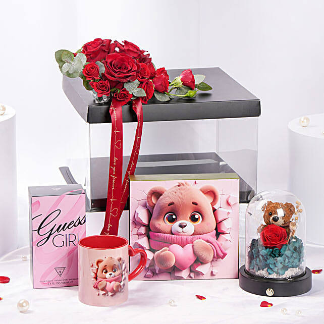 Gift Box of Cuddles uae | Gift Gift Box of Cuddles- FNP