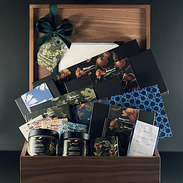 Kabir Treasure Box uae | Gift Kabir Treasure Box- FNP