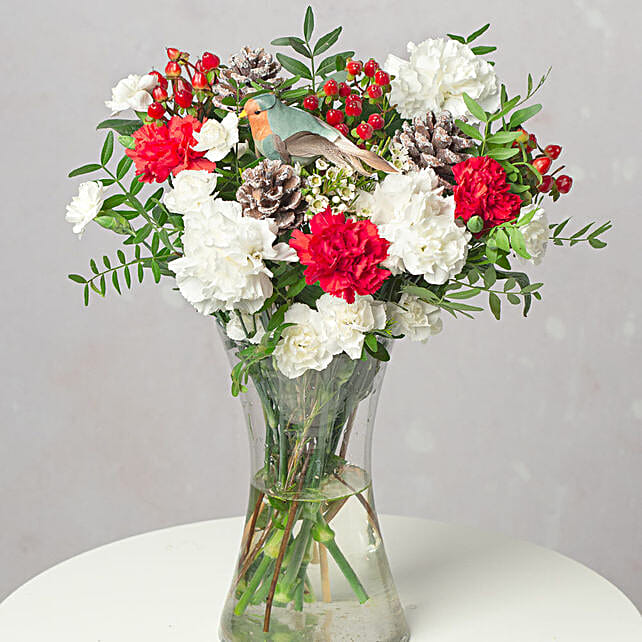 Rocking Robin Floral Bouquet uk | Gift Rocking Robin Floral Bouquet- FNP