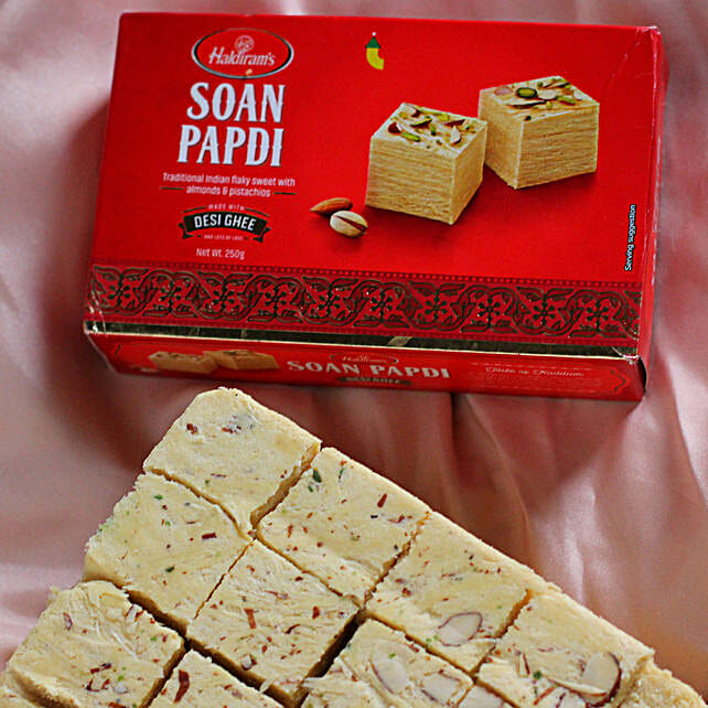 Haldiram Soan Papdi 250 Gms For Diwali usa | Gift Haldiram Soan Papdi ...