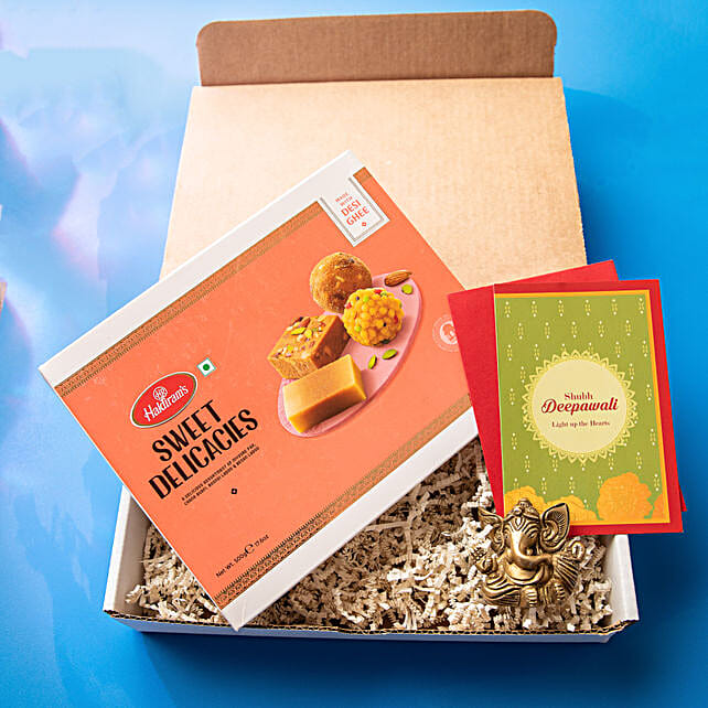 Diwali Delicacies & Blessings Gift Box usa | Gift Diwali Delicacies ...